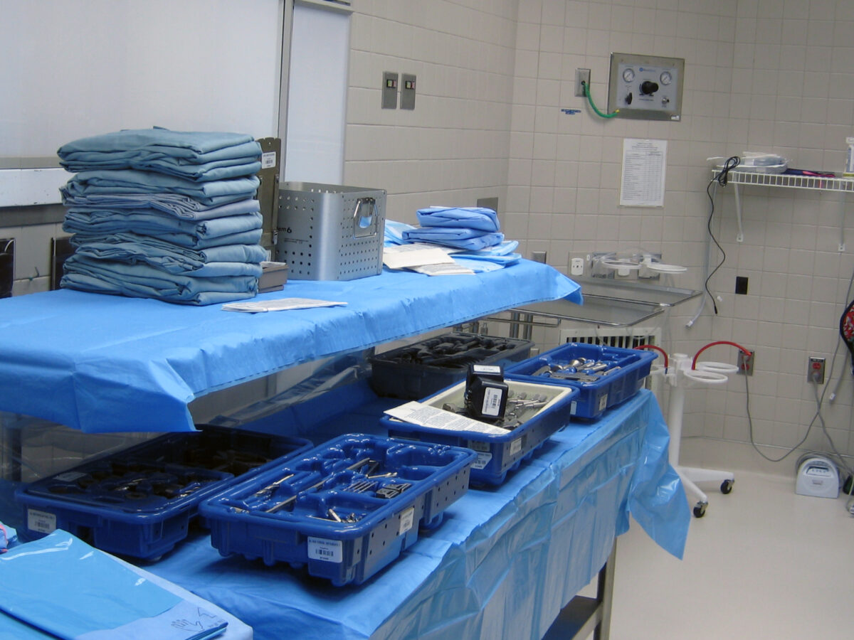 Drapes For Operating Room Back Tables | Back Table Covers